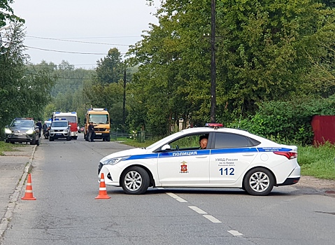 Пожар начался после очередной атаки украинских БПЛА на Волгоград. Что известно о пострадавших ...