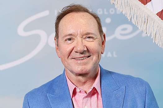 Возвращение легенды: Кевин Спейси впервые за 8 лет снялся в сериале ...